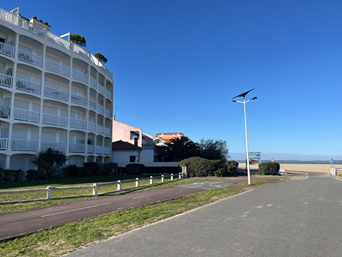 Appartement à vendre - Arcachon, Saint-Ferdinand - 5 pièces - 3 chambres