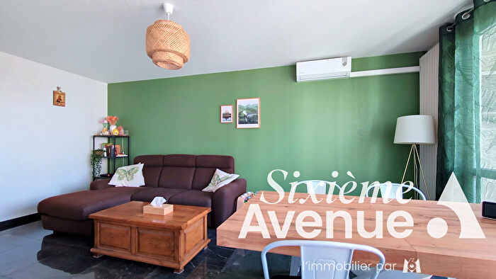 Appartement 5 pièces à vendre - Saint-Priest, Bel-Air