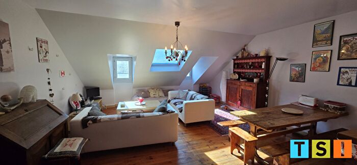 Appartement à vendre - Bagnères-de-Luchon - 2 pièces - 1 chambre