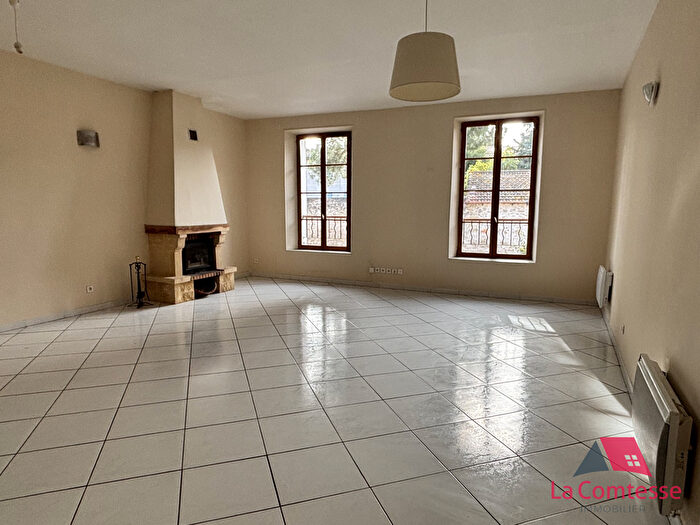 Appartement à louer - Lambesc - 3 pièces - 2 chambres