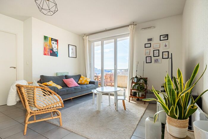 Appartement à vendre - Marseille e , Saint-Just - 4 pièces - 3 chambres