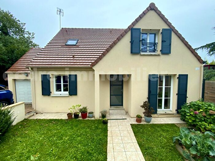 Maison à vendre - Orléans, Soleil Levant, Champ de Mars - 4 pièces - 3 chambres