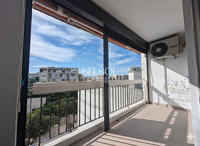 Appartement à vendre - Saint-Cyprien, Le Port - 3 pièces - 2 chambres