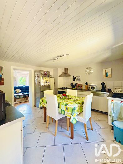 Troisfontaines : Maison 2 pièces à vendre