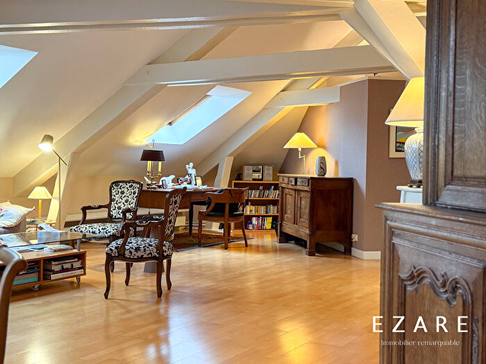 Appartement à vendre - Dijon, Centre-ville - 5 pièces - 3 chambres