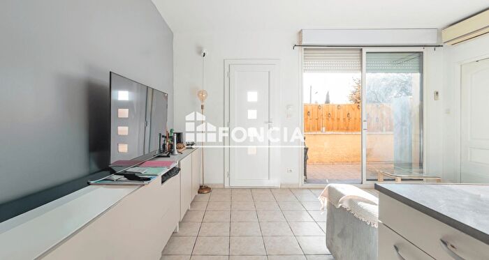 Appartement à vendre - Port-de-Bouc, La Mérindole, Le Pont du Roi - 2 pièces - 1 chambre