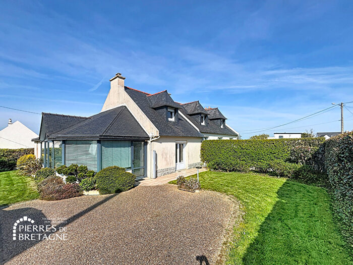 Maison à vendre - Plougonvelin - 10 pièces - 7 chambres