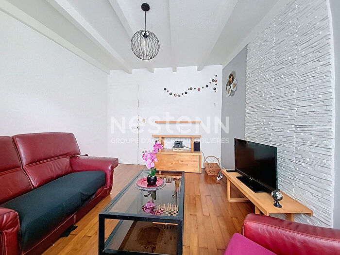 Maison à vendre - Pont-Saint-Martin - 4 pièces - 2 chambres