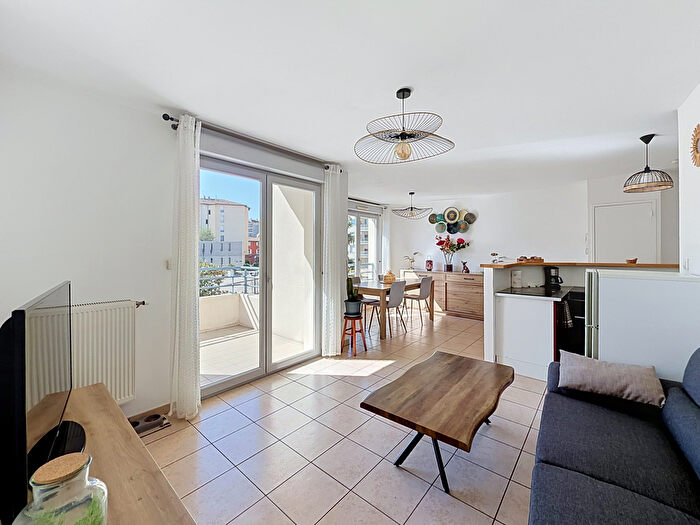 Appartement 3 pièces à Villefranche-sur-Saône, Centre-ville, à vendre