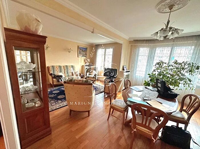 Appartement 4 pièces à Paris 20ème, Gambetta, à vendre
