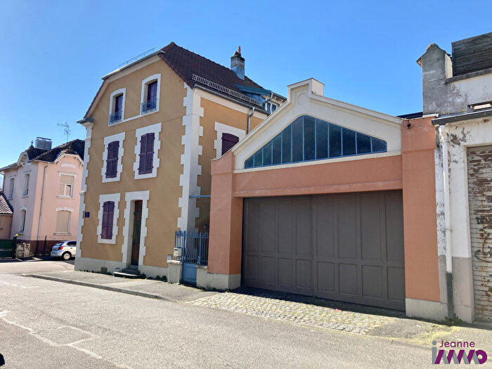 Maison à vendre - Belfort, Centre-ville, Fb de Montbéliard - 8 pièces - 6 chambres