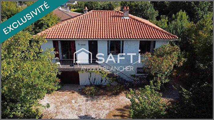 Maison 6 pièces à vendre à Nersac