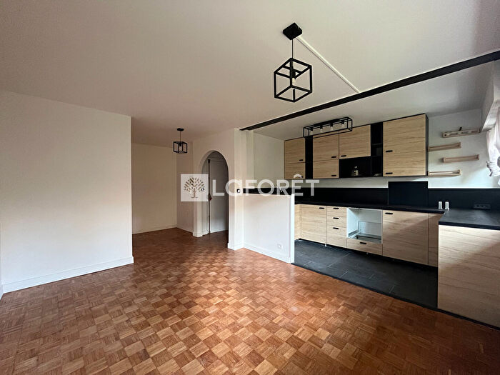 Appartement 3 pièces à Choisy-le-Roi, Centre-ville, Parc Prairie, Hautes Bornes, à louer
