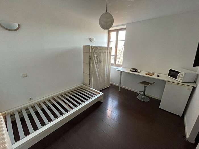 Appartement 1 pièce à louer à Nîmes
