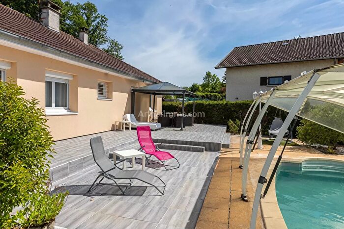 Maison 5 pièces à Morestel, à vendre