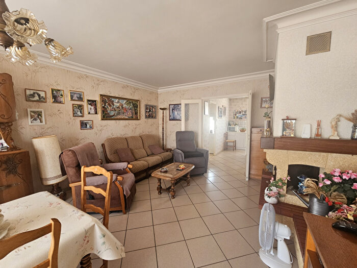 Maison à vendre - Château-dOlonne, Les Soulardières, Mairie - 3 pièces - 2 chambres