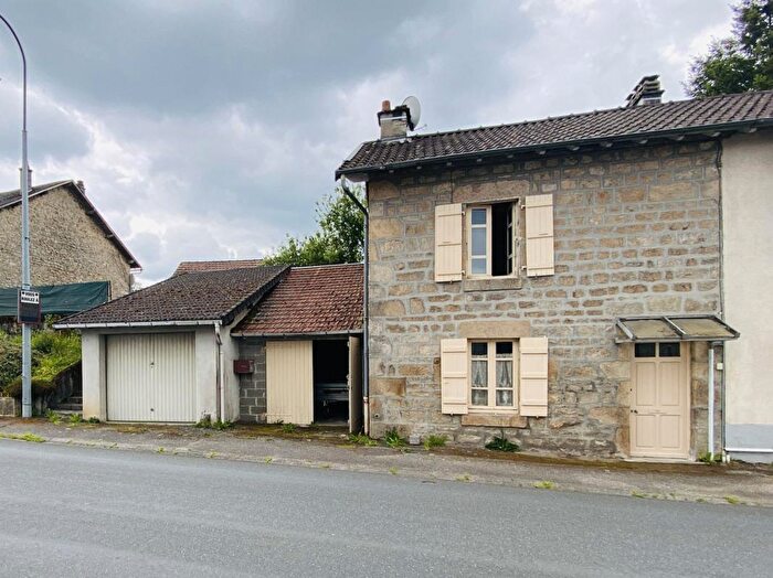 Maison à vendre - Peyrat-le-Château - 3 pièces - 1 chambre