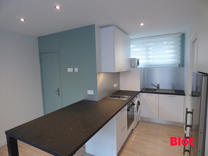 Vannes, Ouest : Appartement 2 pièces à louer
