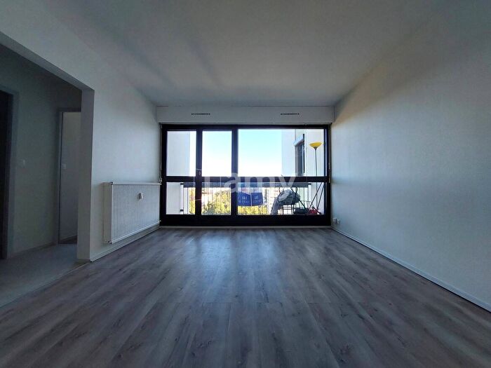 Appartement à louer - Aurence, Limoges - 1 pièce