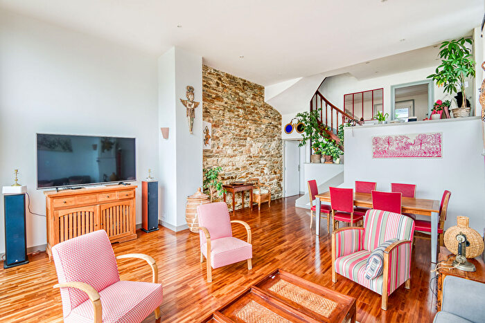 Maison à vendre - Nantes, Longchamp, Rond-Point de Rennes, Perverie, Américains - 6 pièces - 4 chambres