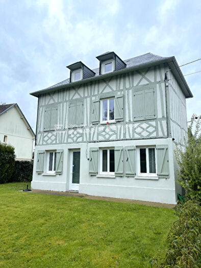 Maison à vendre - Montville - 6 pièces - 4 chambres