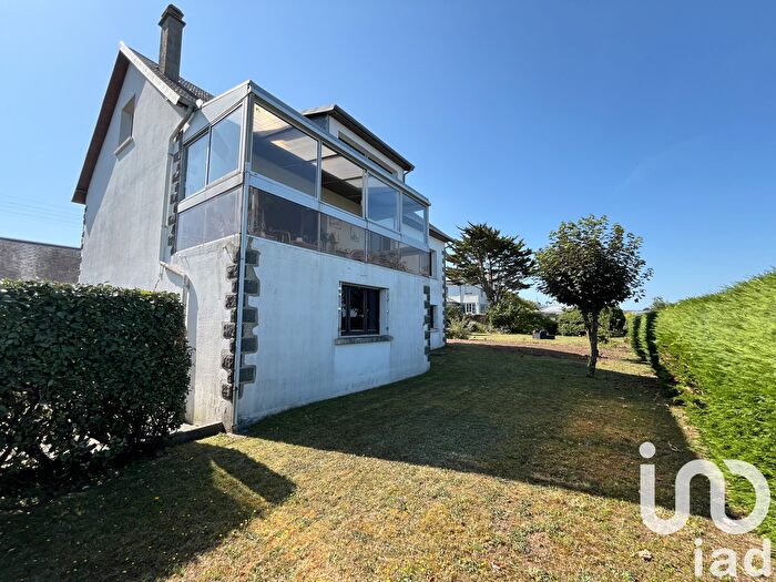 Maisons à vendre et appartements à louer - 1