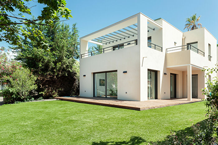 Maison à vendre - Le Cannet - 5 pièces - 4 chambres