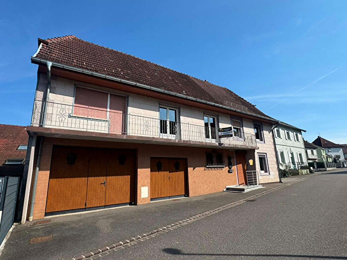 Maison à vendre - Burnhaupt-le-Bas - 6 pièces - 4 chambres