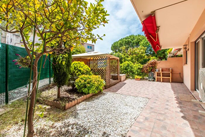 Appartement 2 pièces à vendre - Cagnes-sur-Mer, Saint-Roman, Lautin