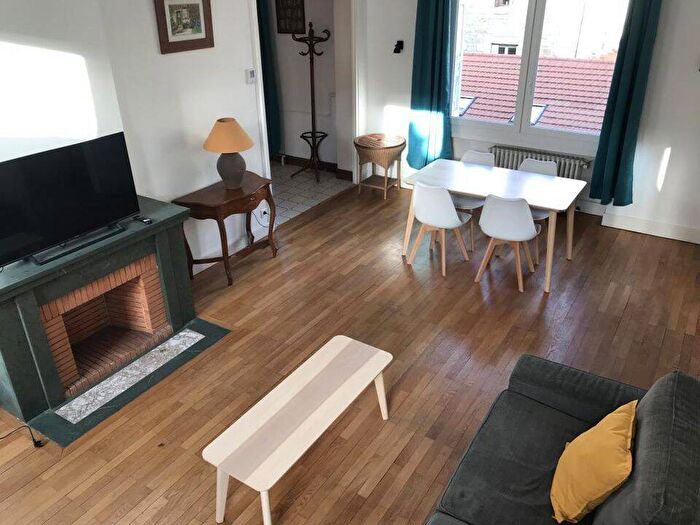 Colline des Pères-Tardy, Saint-Étienne - Appartement 4 pièces à louer