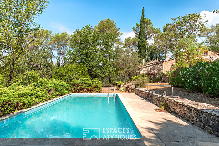 Maison 7 pièces à Saint-Paul-en-Forêt, à vendre