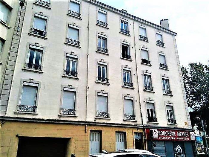 Carnot-Le Marais, Saint-Étienne : Appartement 4 pièces à louer