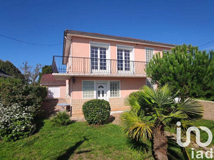 Maison à vendre - Bourbon-Lancy - 7 pièces - 5 chambres