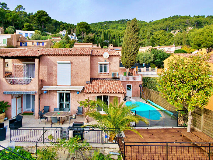 Maison à vendre - Toulon, Darboussèdes - 5 pièces - 4 chambres