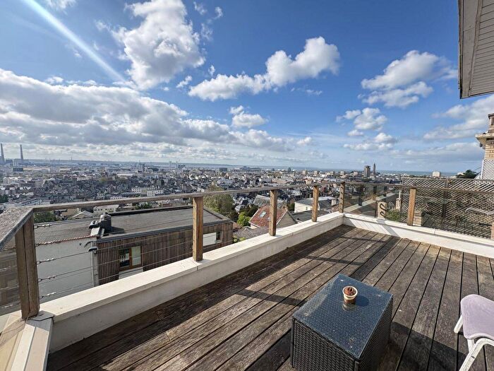Maison 4 pièces à Côte Ouest-Ormeaux, Le Havre, à louer