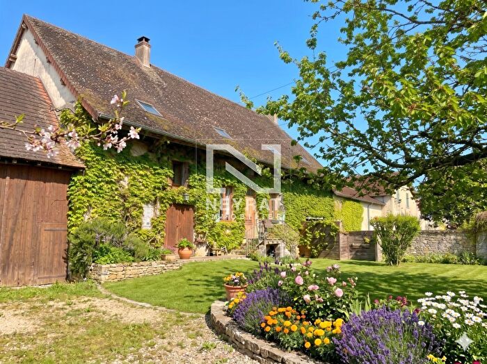 Maison 9 pièces à Gigny-sur-Saône, à vendre