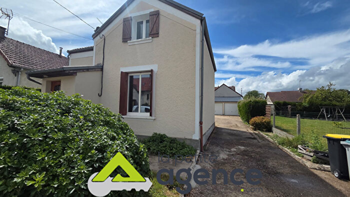Maison 5 pièces à Vierzon, Bourgneuf, à vendre