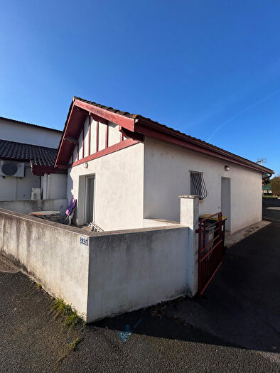 Maison à vendre - Ustaritz - 2 pièces - 1 chambre