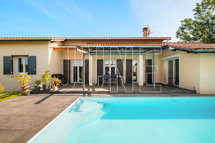 Maison 6 pièces à Valencin, à vendre