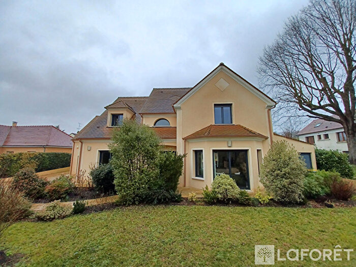 Maison à vendre - Fontenay-lès-Briis - 8 pièces - 5 chambres