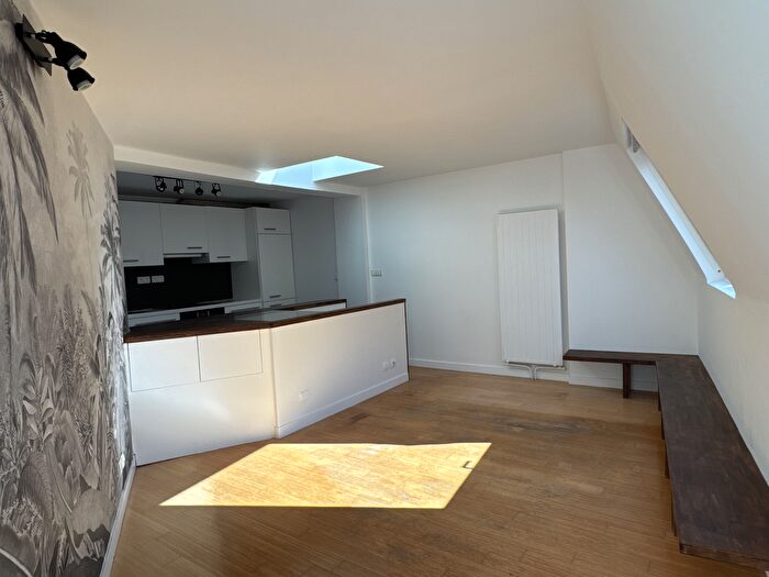 Appartement à vendre - Paris e , Porte Saint-Martin, Paradis - 2 pièces - 1 chambre