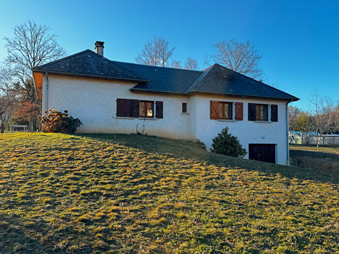 Maison à vendre - Saint-Hilaire-Foissac - 5 pièces - 3 chambres