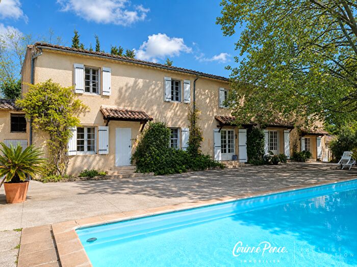 Aigues-Vives : Maison 8 pièces à vendre