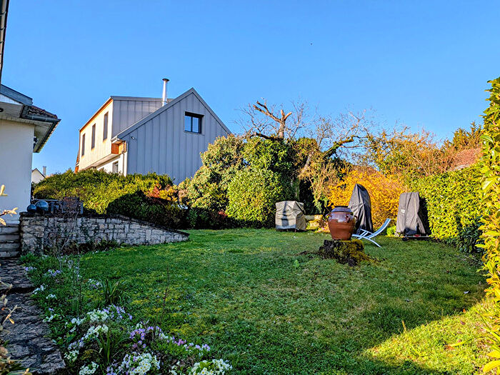Maison à louer - Talant, Centre-ville - 4 pièces - 3 chambres