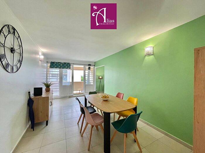 Appartement à louer - Pointe-à-Pitre - 4 pièces - 3 chambres