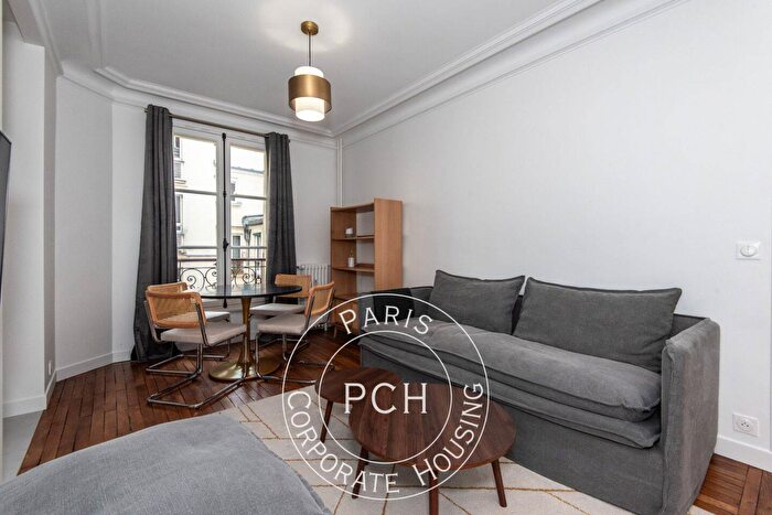 Appartement à louer - Saint Placide, Paris ème arrondissement - 3 pièces - 2 chambres