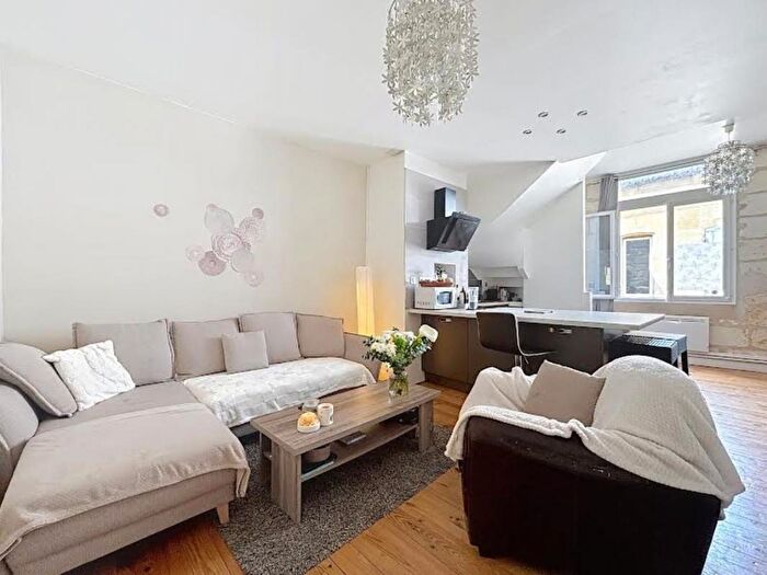 Appartement à vendre - Libourne, Centre-ville, Bastide, Gare - 4 pièces - 3 chambres