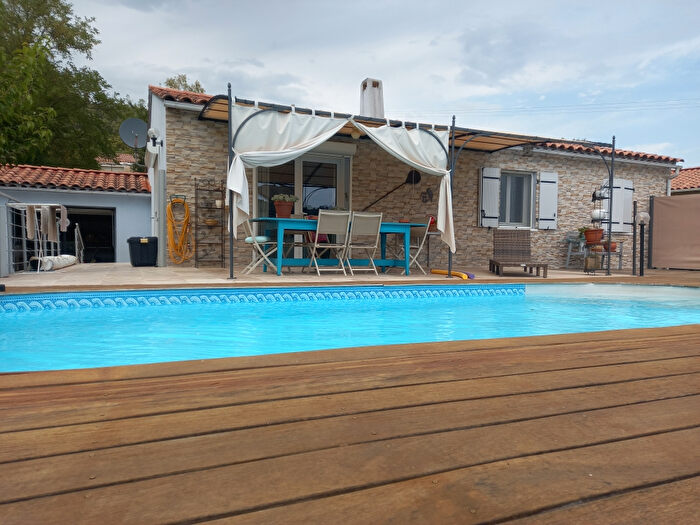 Maison 4 pièces à vendre à Salernes