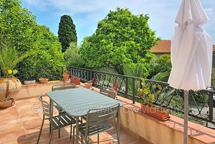 Appartement 5 pièces à Grimaud, à vendre