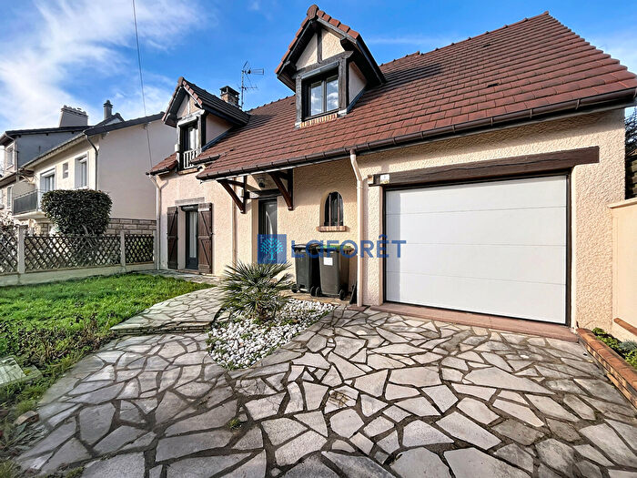 Maison à vendre - Morsang-sur-Orge, Robespierre - 6 pièces - 4 chambres